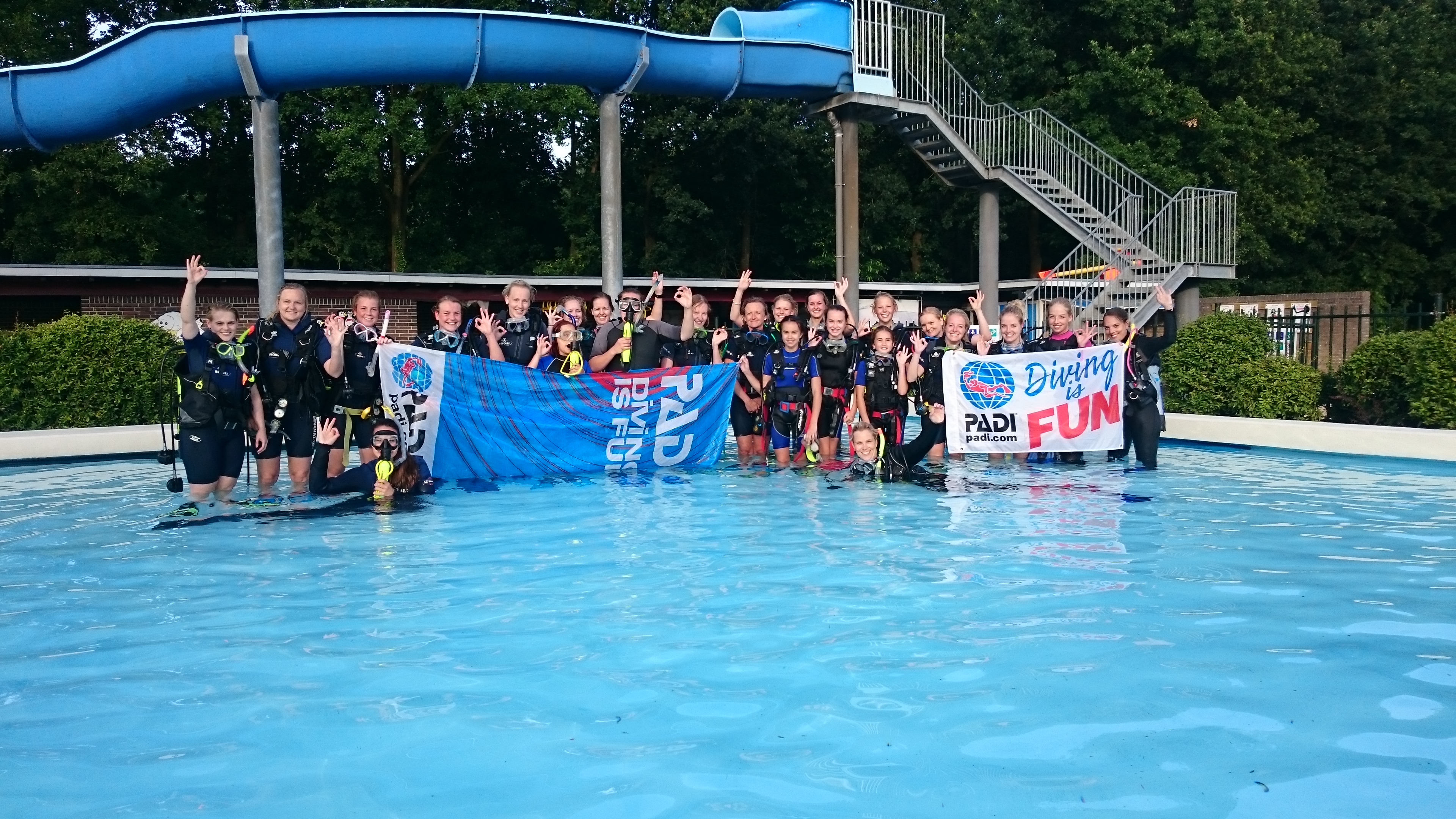 PADI Vrouwenduikdag - PADI Pros