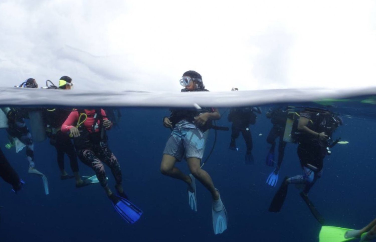 Women's Dive Day Maldives - PADI Pros