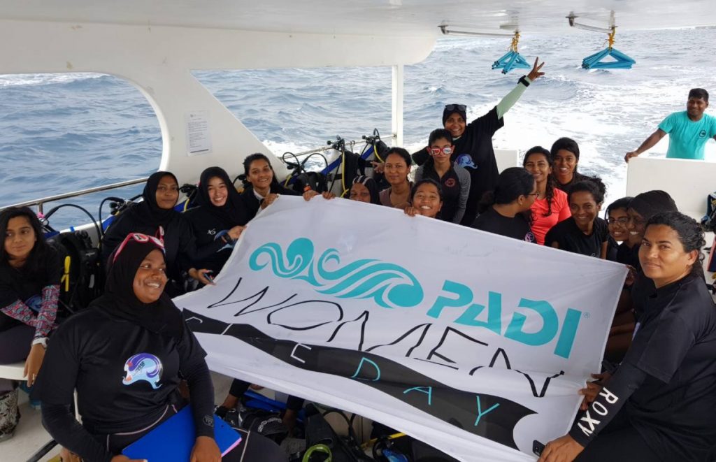 Women's Dive Day Maldives - PADI Pros