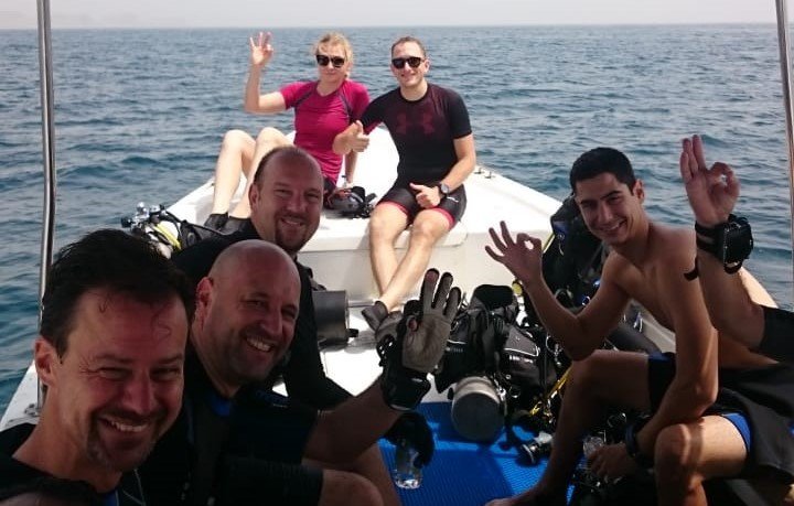 PADI Women's Dive Day 2018 at Freestyle Divers UAE - PADI Pros