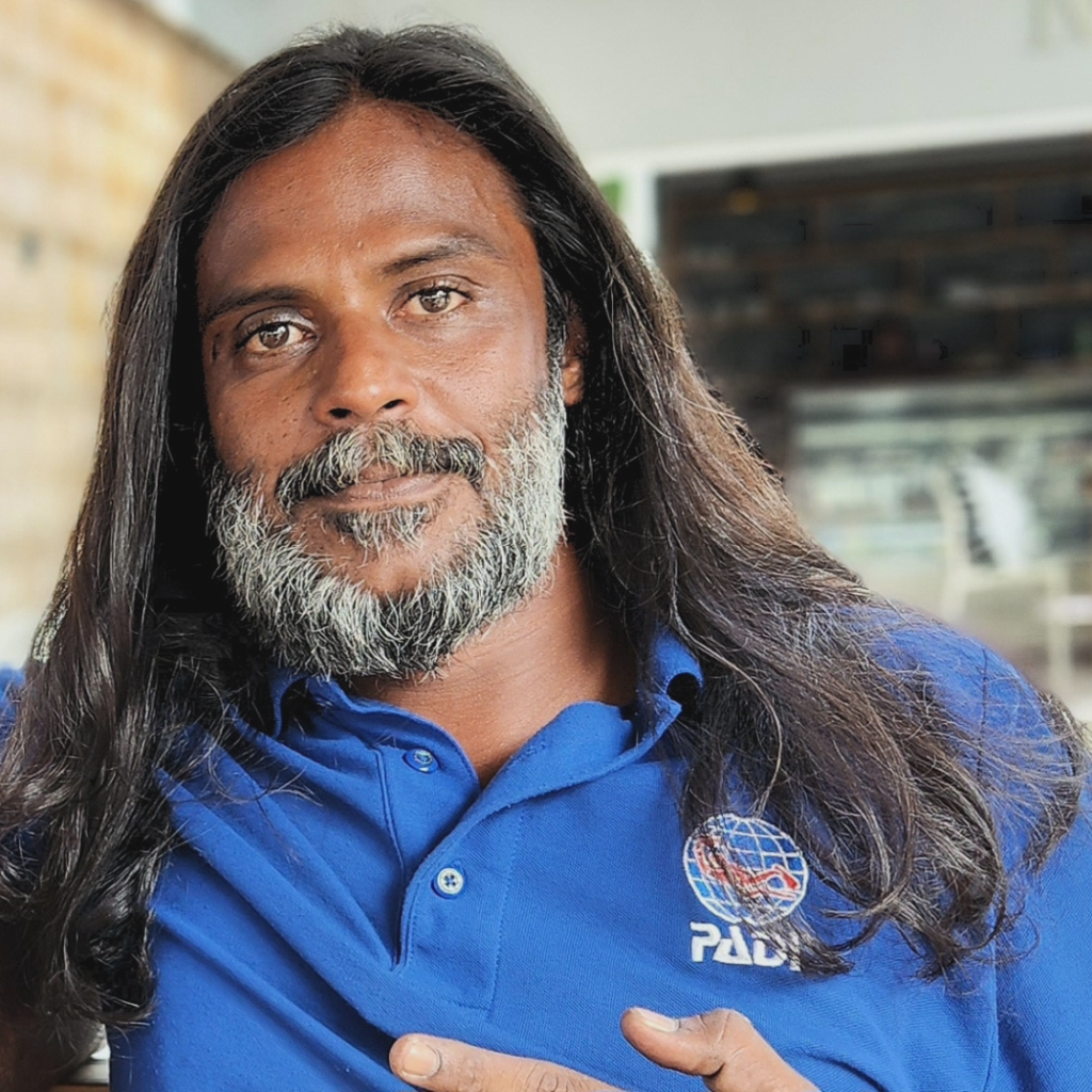 My PADI Helps Me...MAKE THE MALDIVES A DIVE EDUCATION DESTINATION ...