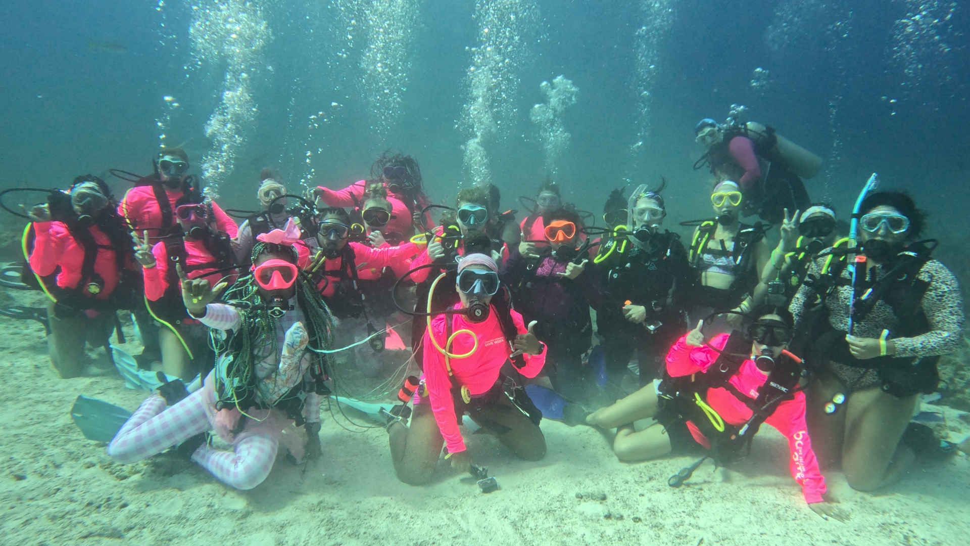 Stuart Coves Bahamas - PADI Pros